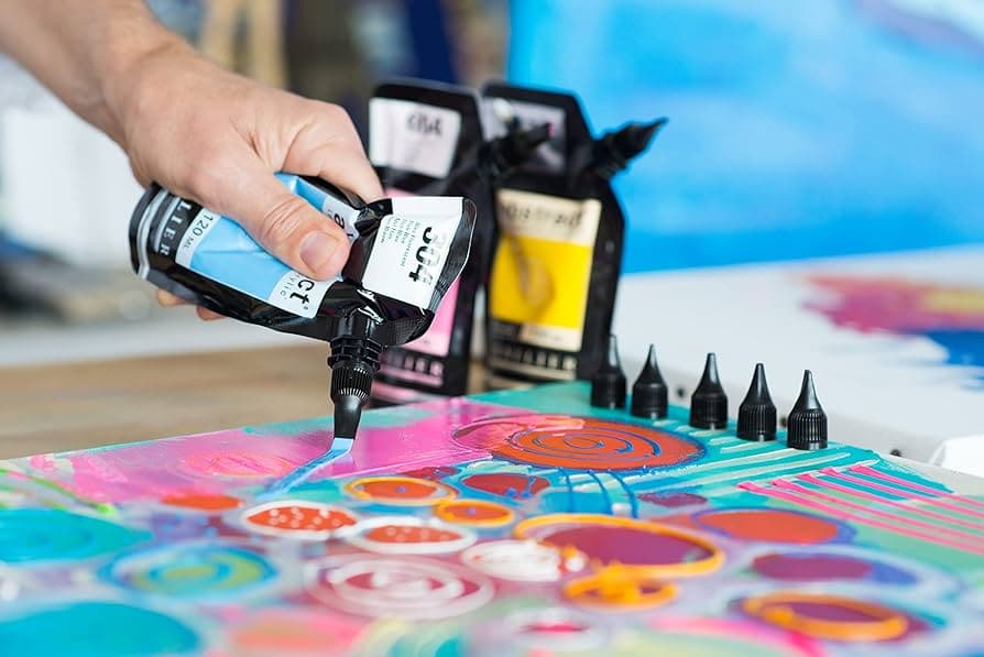 8 Best Acrylic Paint Brands | Beginners + Professional